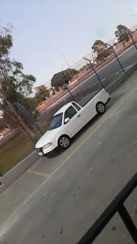 Volkswagen Saveiro Super Surf 1.8 MI Total Flex 8V Usados e Novos