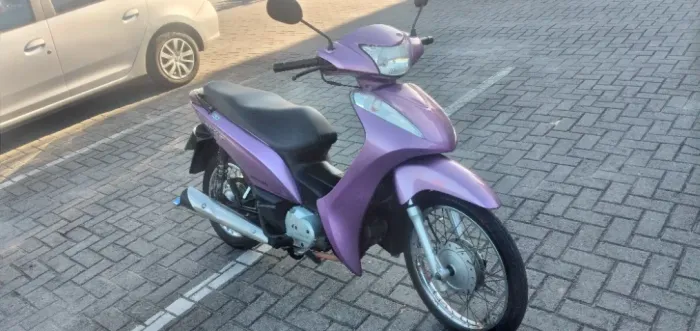 "moto rosa" no Brasil