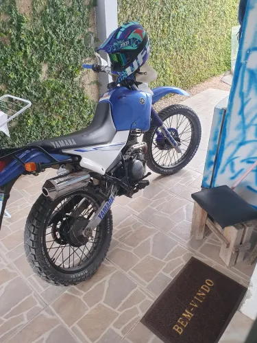 Motos Yamaha XT 225 no Brasil