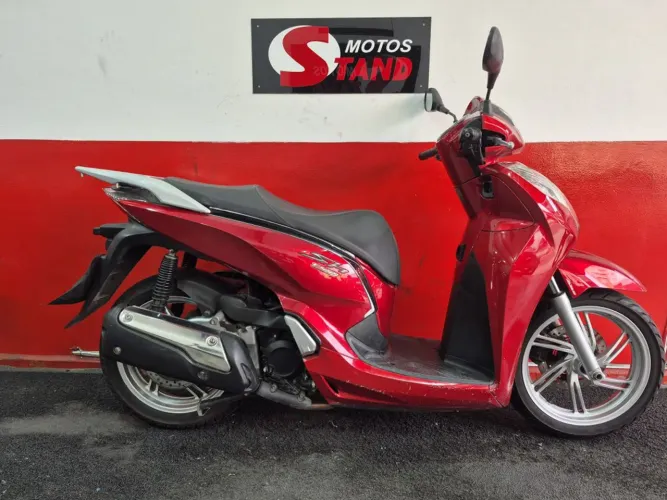Motos Honda SH 300i no Brasil