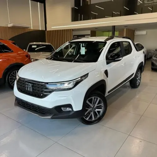 Fiat Strada Volcano 1.3 Flex 8V CD Aut. Usados e Novos