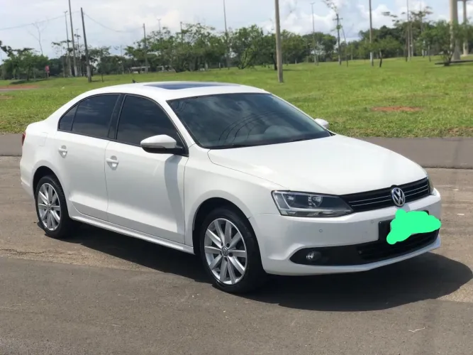 Volkswagen Jetta 2012 Usados e Novos