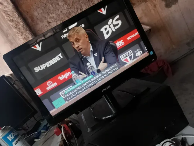 "monitor lcd 2 polegadas" no Brasil