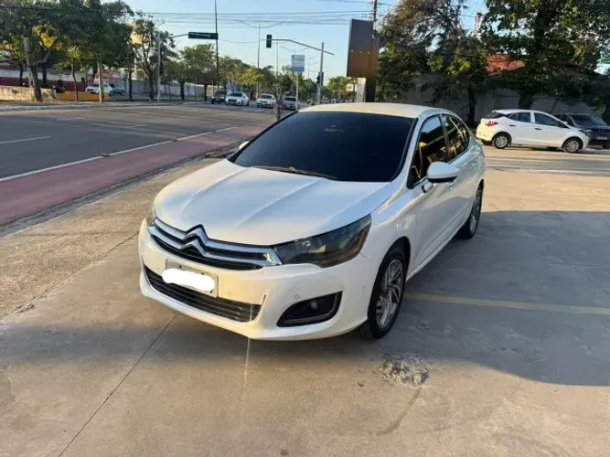 Citroen C4 Lounge Exclusive 1.6 Turbo 4P Aut. Usados e Novos