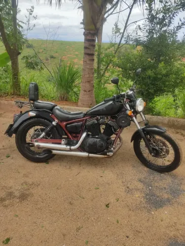 Motos Yamaha XV 250 Virago no Brasil
