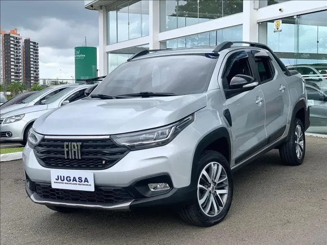 Fiat Strada Volcano 1.3 Flex 8V CD Usados e Novos