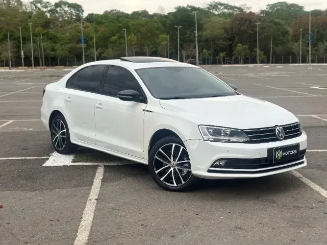 Volkswagen Jetta 2015 Usados e Novos