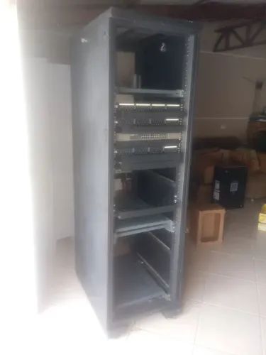 "rack rede" no Brasil