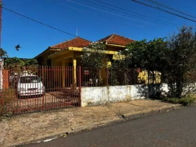 Imóveis à venda - Assis, SP | OLX