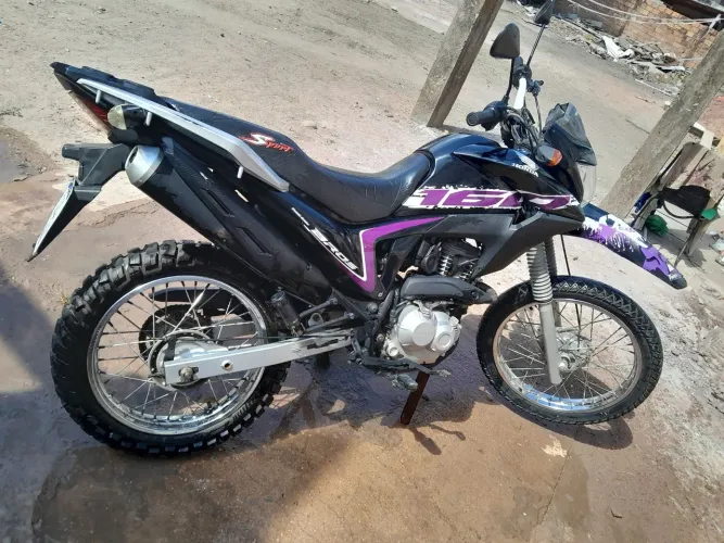 Motos Honda NXR 160 Bros no Brasil