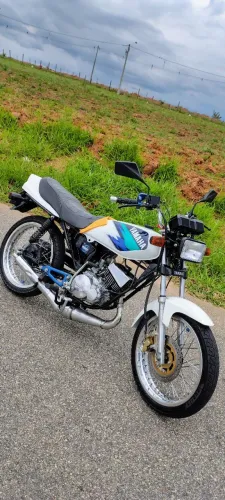 Motos Yamaha RD 135 no Brasil