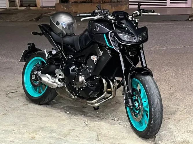 Motos Yamaha MT-09 2025 no Brasil