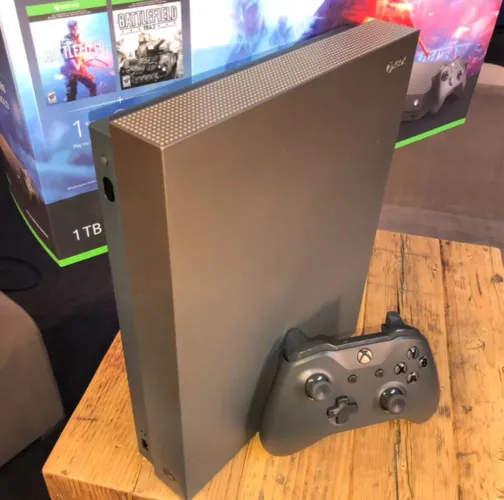 "xbox one x" - Consoles de Vídeo Game no Brasil