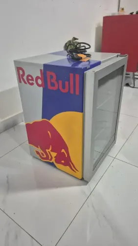 "frigobar red bull" - Geladeiras e Freezers no Brasil
