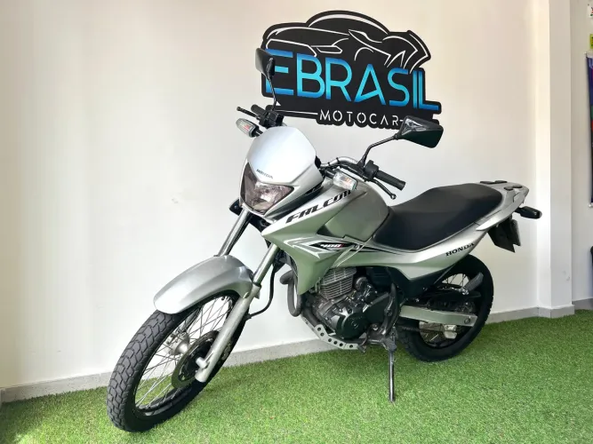 Motos Honda NX 400i Falcon no Brasil