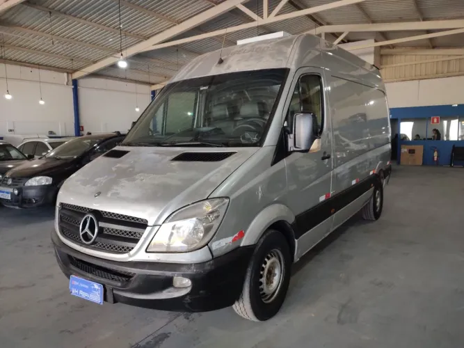 Mercedes-Benz Sprinter 415 Furgão Lon.t.alto 2.2 Dies Usados e Novos