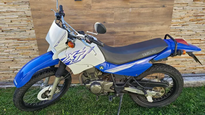 Motos Yamaha XT 225 no Brasil