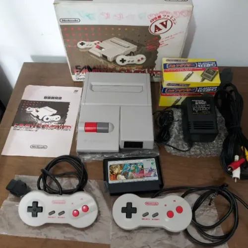 "nintendo famicom" - Consoles de Vídeo Game no Brasil