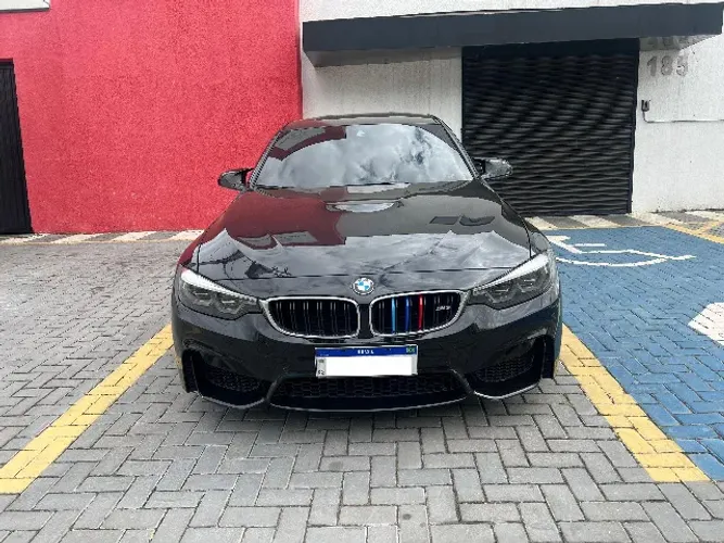 "carro bmw m3" no Brasil