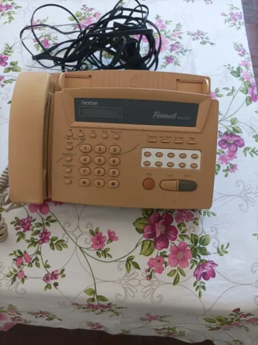 "aparelho de fax" no Brasil
