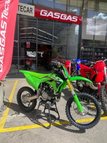 Motos Kawasaki KX no Brasil