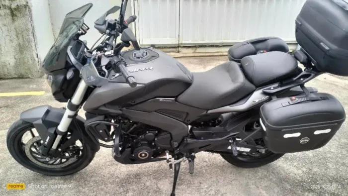 Motos Bajaj Dominar 400 no Brasil