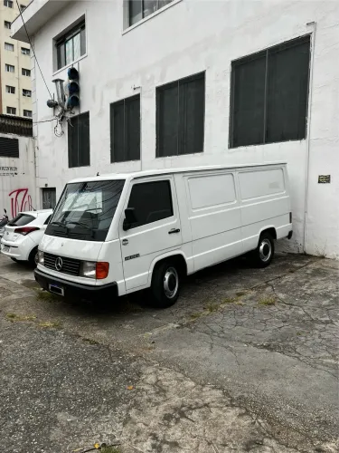 Mercedes-Benz 180-D Usados e Novos