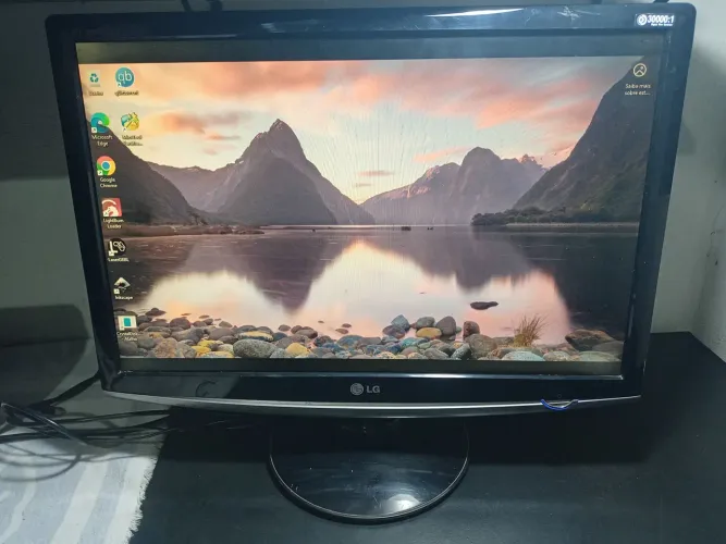 "lg flatron 22" no Brasil