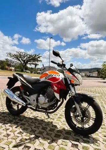 Motos Honda CB 2014 no Brasil