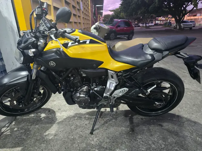 Motos Yamaha MT-07/MT-07 2017 no Brasil