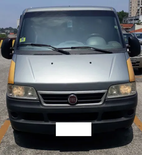 "carro escolar" no Brasil