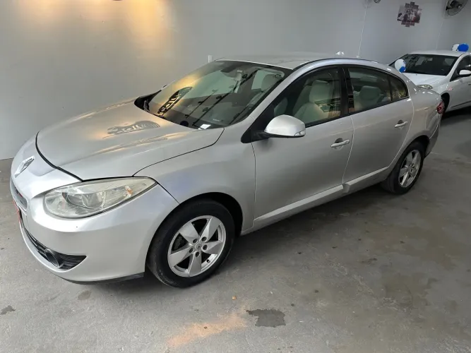 Renault Fluence 2014 Usados e Novos