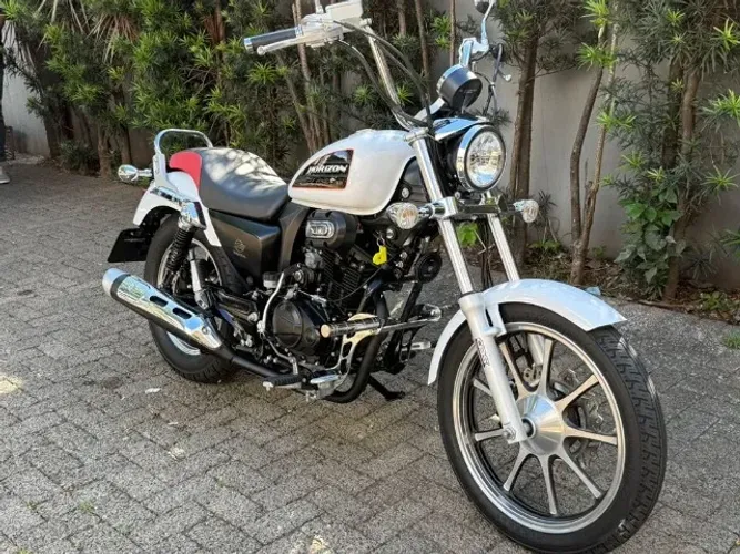 Motos Dafra Horizon 150 no Brasil
