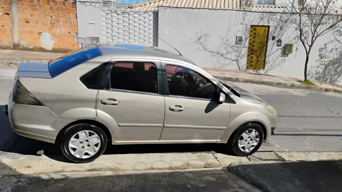 Ford Fiesta Sedan 1.0 8V Flex 4P Usados e Novos - Betim, Grande Belo ...