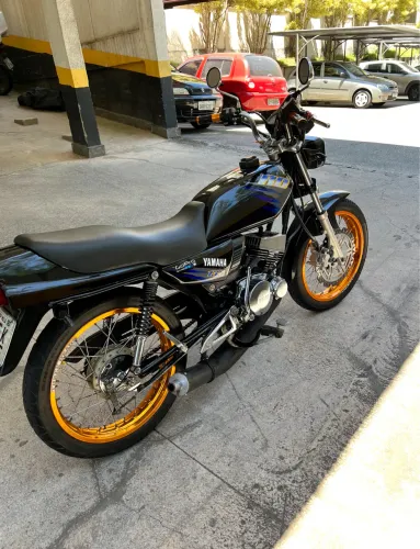 Motos Yamaha RD 135 no Brasil