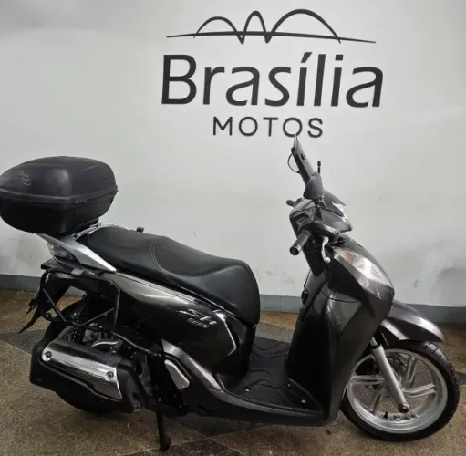 Motos Honda SH 300i no Brasil