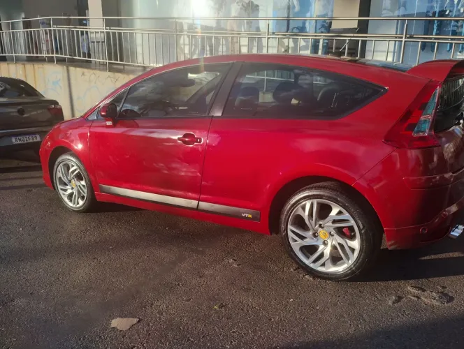Citroen C4 VTR 2.0 16V 143cv Usados e Novos