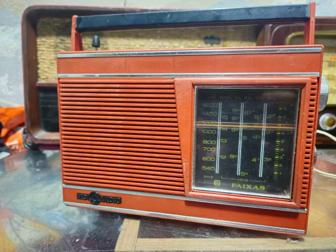 "radios motoradios antigos" no Brasil