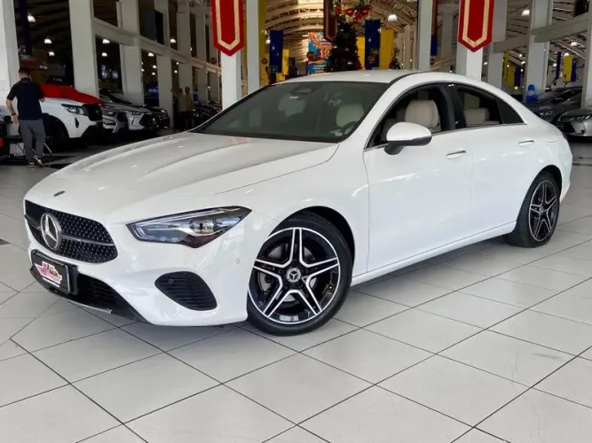 Mercedes-Benz CLA-200 Usados e Novos