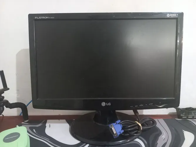 "lg flatron 22" no Brasil