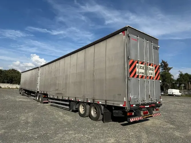 "bau facchini" - Caminhões no Brasil