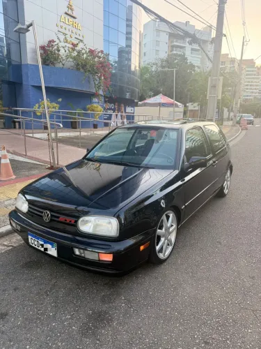 Volkswagen Golf 1995 Usados e Novos