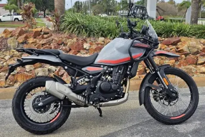 Motos Royal Enfield Himalayan 450cc Slate no Brasil