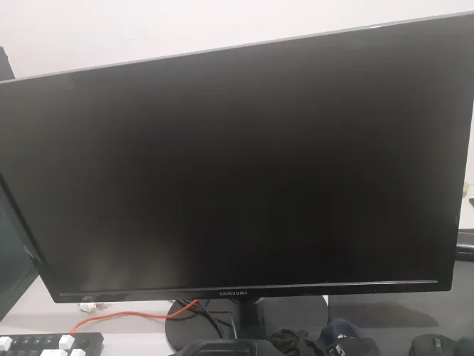 "monitores de 24 polegadas" - Monitores no Brasil