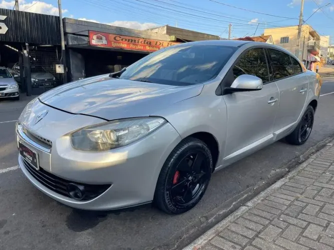Renault Fluence GT 2.0 16V Turbo Gasolina 4P Mec. Usados e Novos