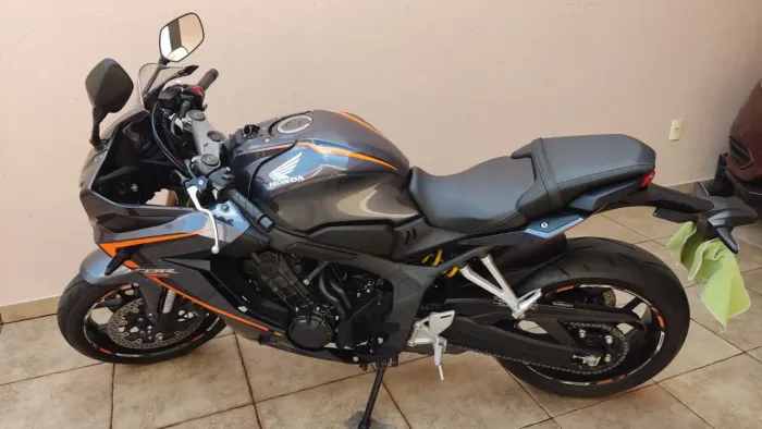 Motos Honda CBR 650 R no Brasil