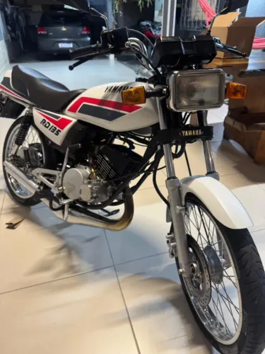 Motos Yamaha RD 135 no Brasil