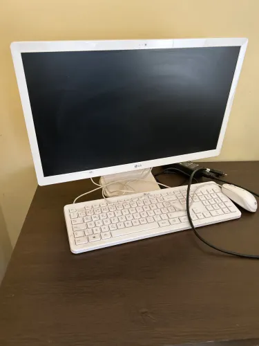 "computador branco" no Brasil