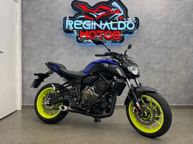 Motos Yamaha MT-07/MT-07 no Brasil