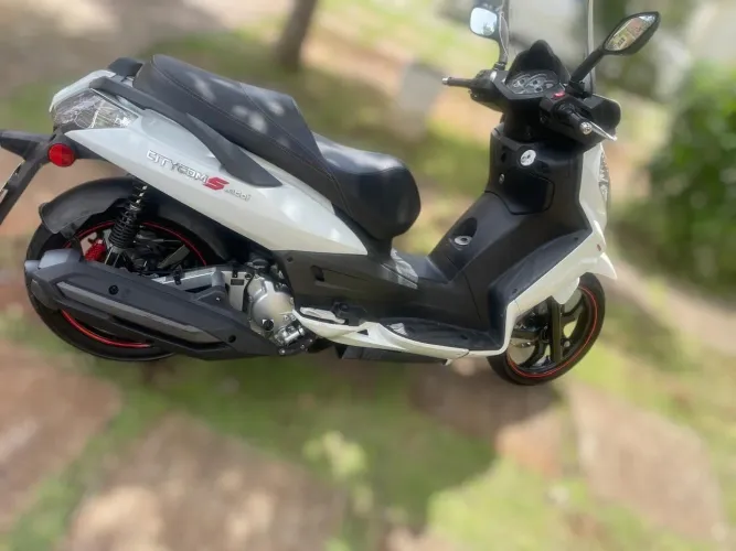 Motos Dafra Citycom 300i no Brasil